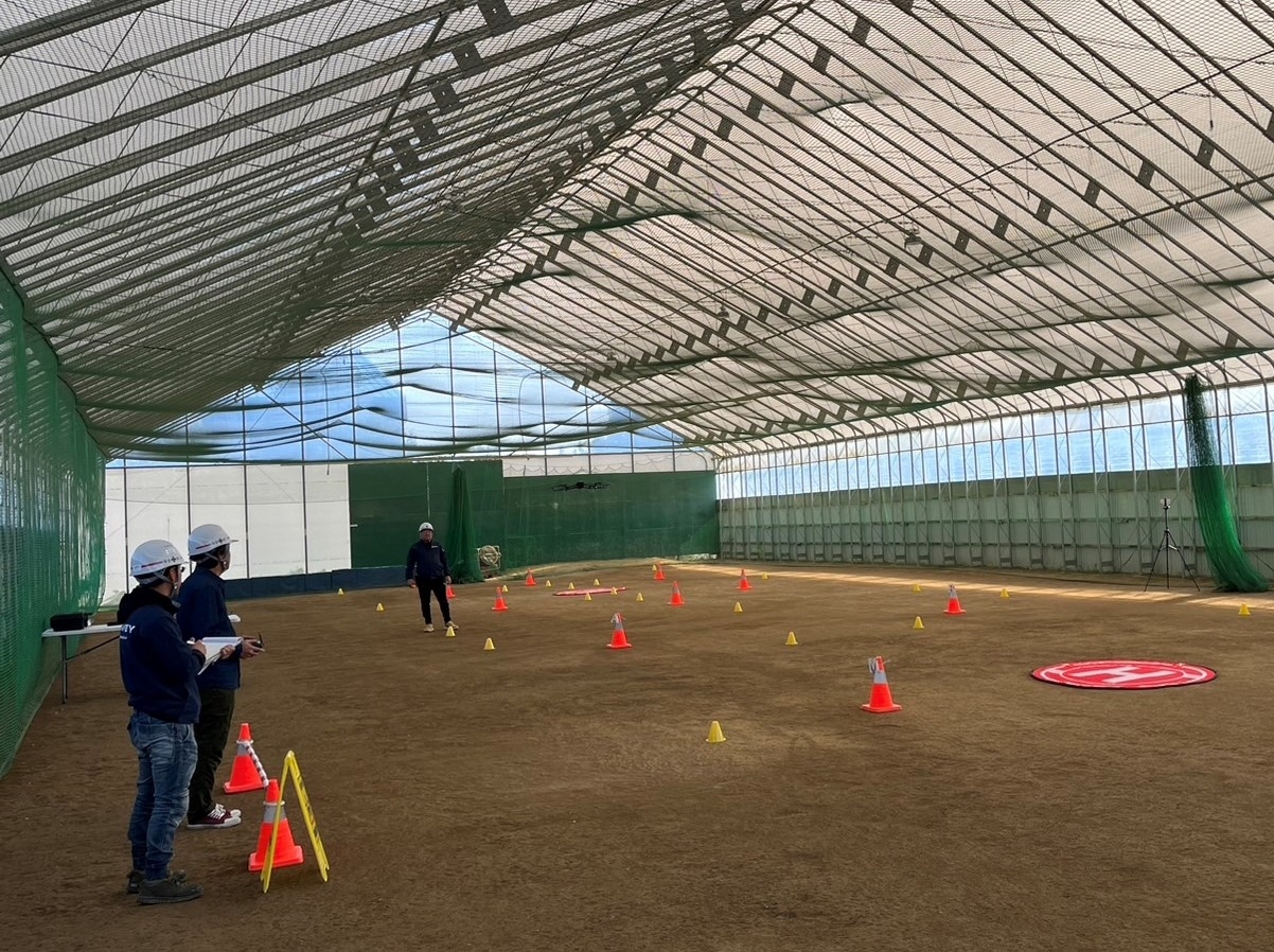 プロテクト・ガード【ドローン・プロジェクト】初のパイロット誕生！ - RYOSHO GROUP 公式サイト